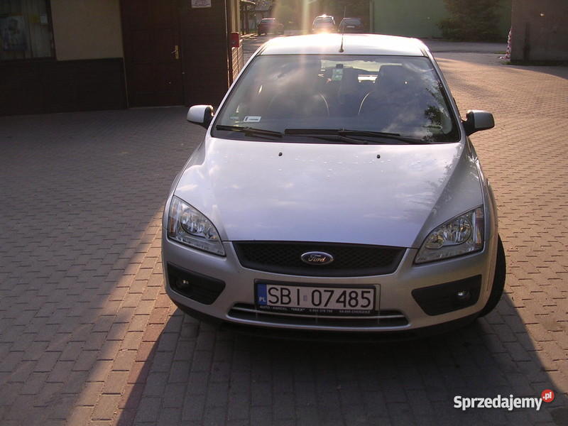 Ford Focus 100 % Bezwypadkowy Maksymalne Wyposażenie 5-drzwiowy ...
