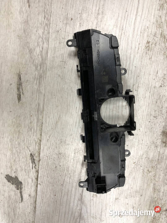 MERCEDES W205 PANEL STEROWANIA 2059052701 Murzynowo - Sprzedajemy.pl