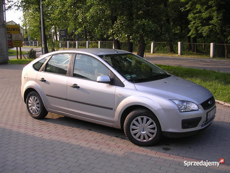 Ford Focus 100 % Bezwypadkowy Maksymalne Wyposażenie 5-drzwiowy ...