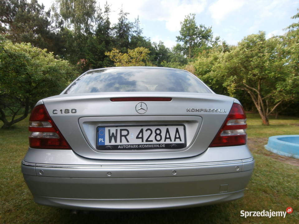 Mercedes w203 C-180 Kompresor sedan Radom - Sprzedajemy.pl