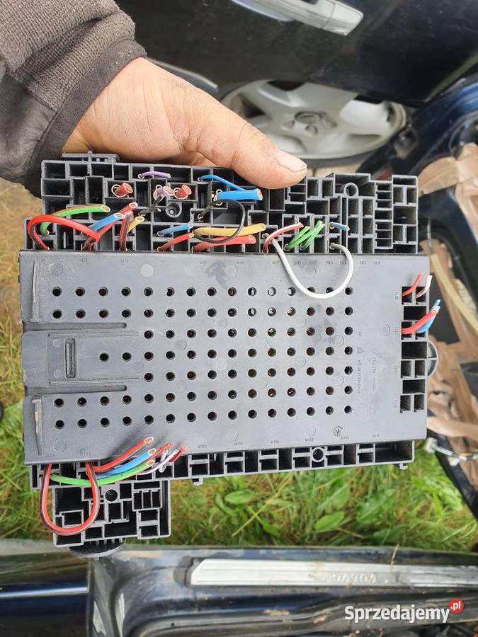 Moduł Cem Rem BSI bezpieczniki Volvo s60 s80 v70 II XC70 xc90 Kraków ...