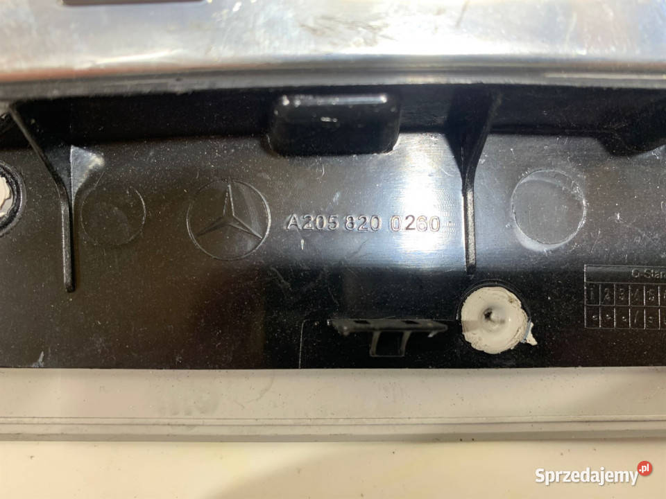 TRZECIE ŚWIATŁO STOPU MERCEDES W205 2058200260 Murzynowo - Sprzedajemy.pl