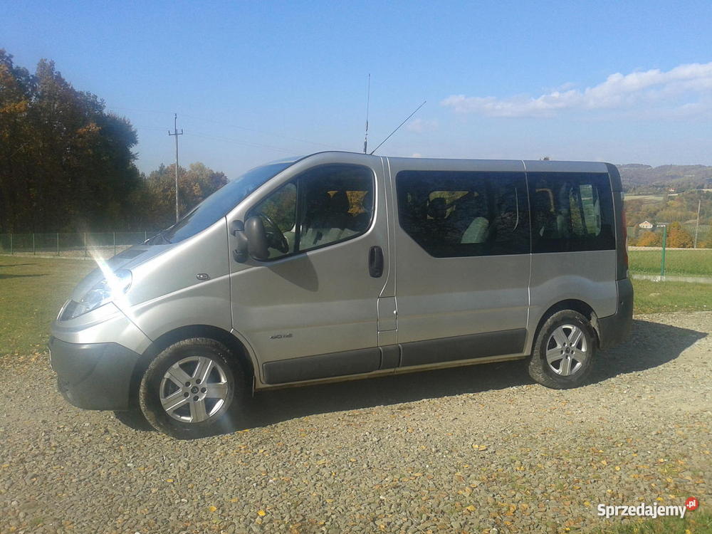 RENAULT Trafic 2,0 diesel 115KM 2008 r. Passenger - Sprzedajemy.pl