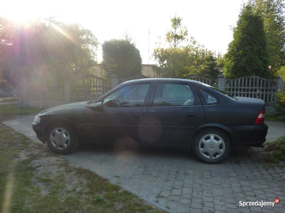 Sprzedam Opel Vectra 98' 5.600zł - Sprzedajemy.pl