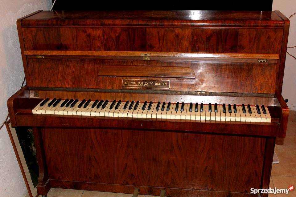 Pianino "BERNH MAY BERLIN". Zwoleń - Sprzedajemy.pl