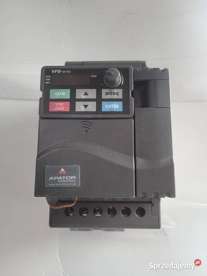 Falownik Apator AMD-E-0008/RN53A 3,7KW/400V Głowno - Sprzedajemy.pl