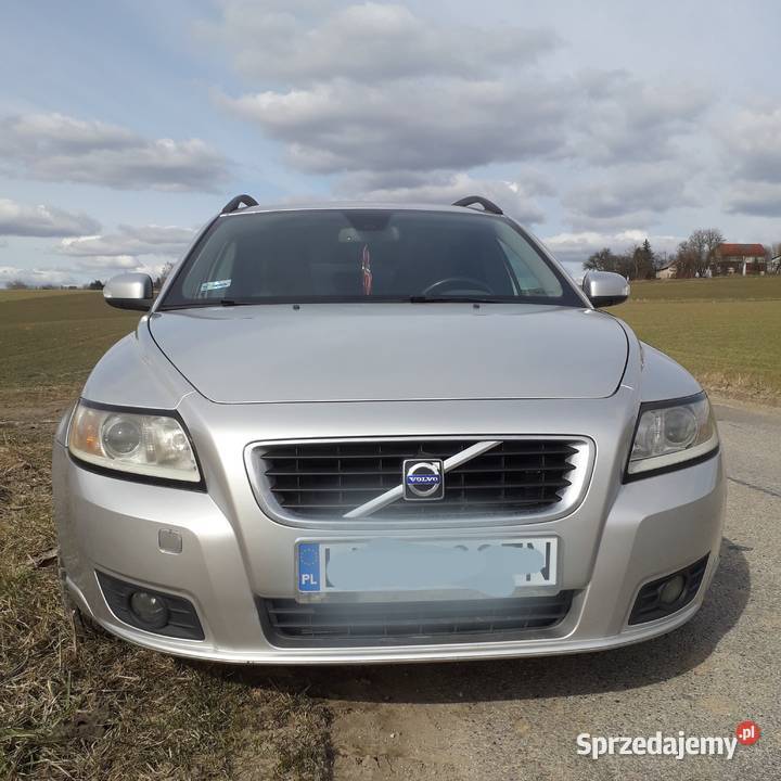 VOLVO V50 2.0D 136KM ważne opłaty gotowy do jazdy Niemce - Sprzedajemy.pl