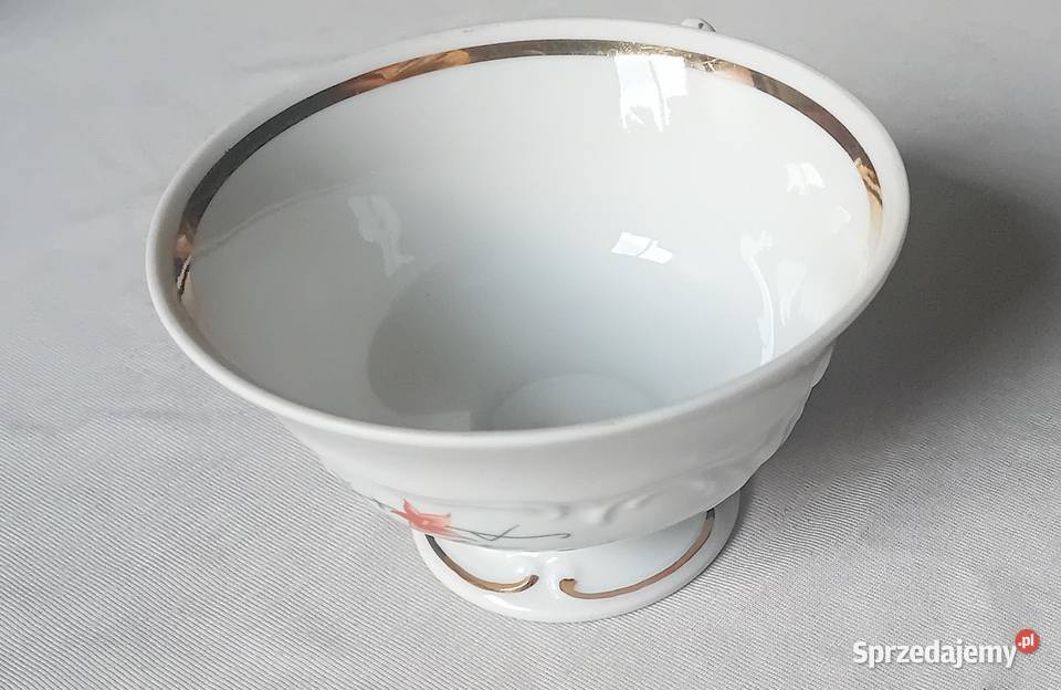 Filiżanka Wałbrzych, fason Fryderyka, PRL. Koźminek - Sprzedajemy.pl