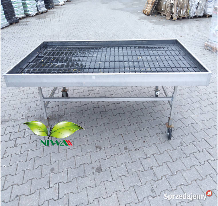 STÓŁ ZALEWOWY, EKSPOZYCYJNY JAK NOWY Osielec - Sprzedajemy.pl