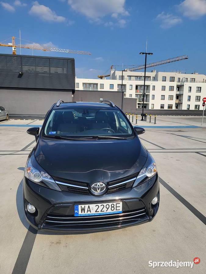 TOYOTA VERSO 1,8 BENZ 2015 7os Prestige Warszawa - Sprzedajemy.pl
