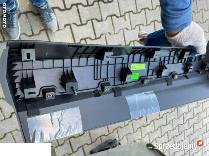 Hyundai Tucson 87732-N7000 listwa drzwi prawy tył Kozubszczyzna ...