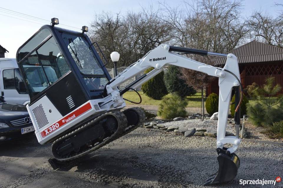 Mini koparka minikoparka BOBCAT X320 1,5T BRUTTO Złoczew - Sprzedajemy.pl