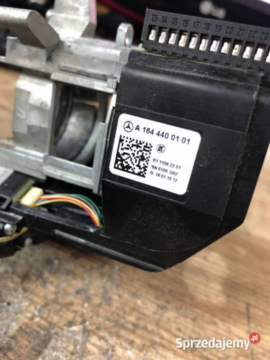 MERCEDES ML 164 PRZEŁĄCZNIK MANETKA 1644400101 Murzynowo - Sprzedajemy.pl