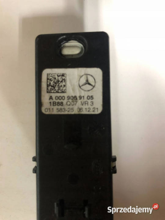 MERCEDES GLC X253 OŚWIETLENIE KABINY 0009069105 Murzynowo - Sprzedajemy.pl