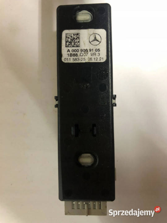 MERCEDES GLC X253 OŚWIETLENIE KABINY 0009069105 Murzynowo - Sprzedajemy.pl