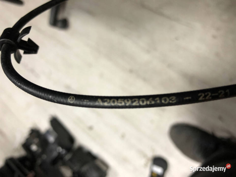 MERCEDES W205 ZAMEK KLAPY BAGAŻNIKA 2059206103 Murzynowo - Sprzedajemy.pl