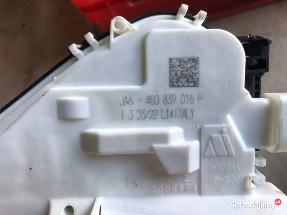 AUDI A6 C7 ZAMEK PRAWY TYŁ 4G0839016P Murzynowo - Sprzedajemy.pl