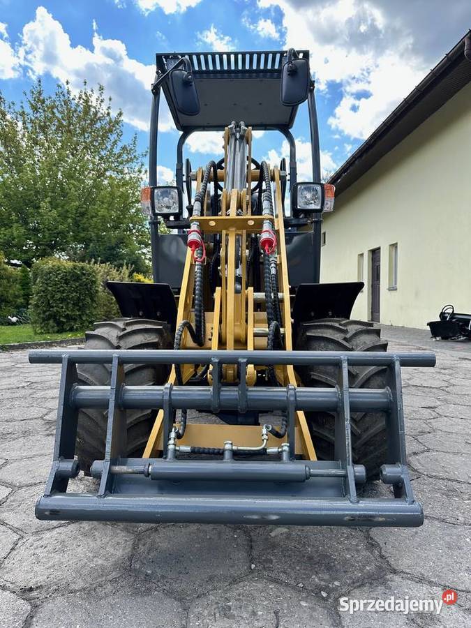 Nowa mini ładowarka NEX Manitech Everun - silnik Yanmar Halinów ...