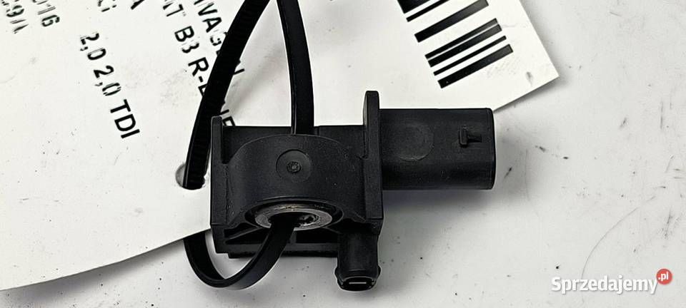 CZUJNIK VOLKSWAGEN PASSAT B8 R-LINE 5Q0907651 Lipno - Sprzedajemy.pl