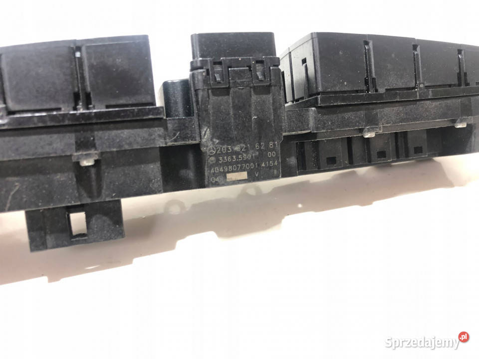 PANEL ŚWIATEŁ AWARYJNYCH 2038216281 MERCEDES C 203 Murzynowo ...