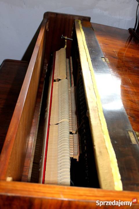Pianino "BERNH MAY BERLIN". Zwoleń - Sprzedajemy.pl