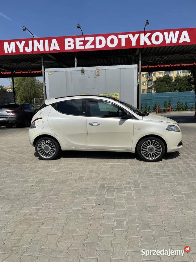 Lancia Ypsilon 1.3JTD Platinum S&S Kielce - Sprzedajemy.pl