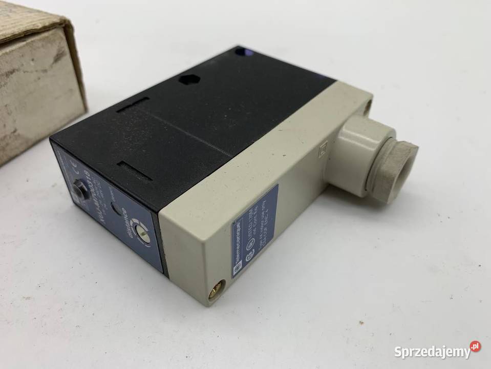 Telemecanique XUJ-M700318 XUJM700318 Photoelectric sensor Warszawa ...