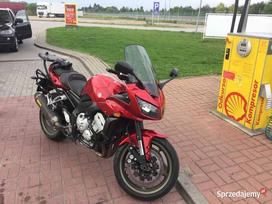 Yamaha FZ1 Fazer kilofazer kufry GIVI carbon akrapovic Borzęcin Duży - Sprzedajemy.pl