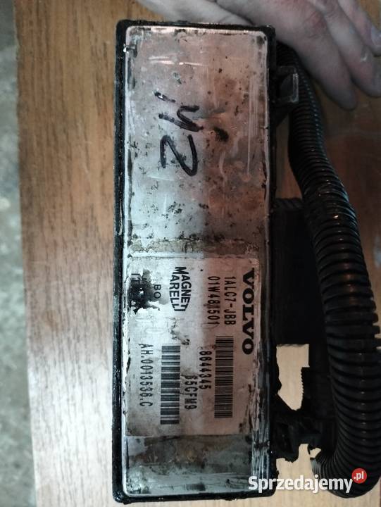 Przepustnica Volvo S60 2.4 benzyna 8644345 Toruń - Sprzedajemy.pl