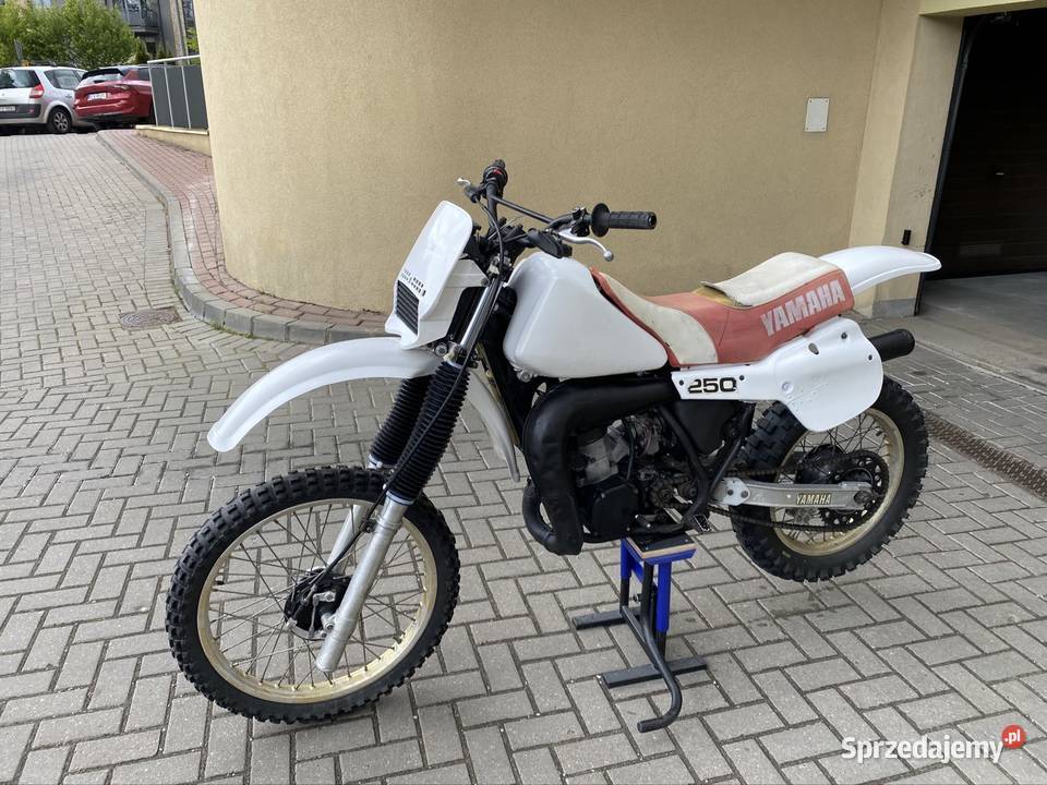 Yamaha YZ 250J 1982 UNIKAT Doinwestowany ew. Zamiana Białystok - Sprzedajemy.pl