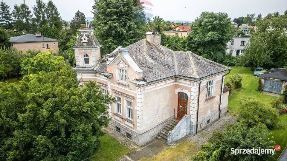 Na sprzedaż atrakcyjna willa w Czechowicach Czechowice-Dziedzice - Sprzedajemy.pl