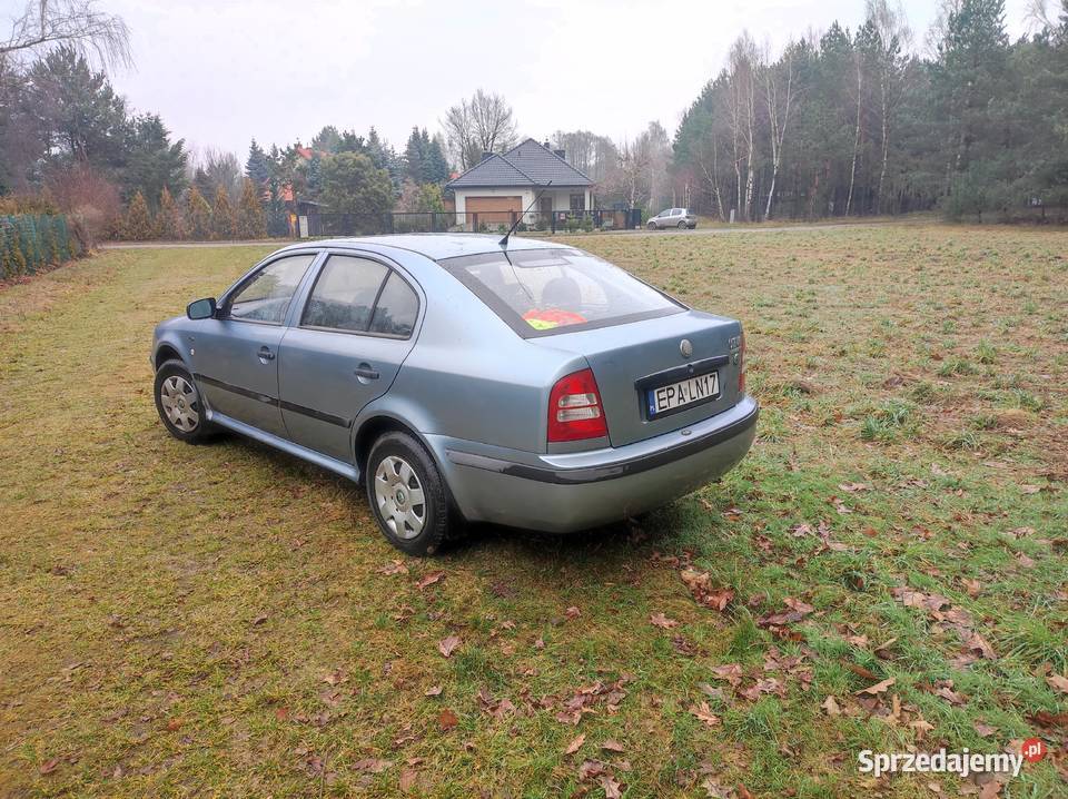 Skoda Octavia 1.6 benzyna gaz świeży przegląd OC październik Łódź ...