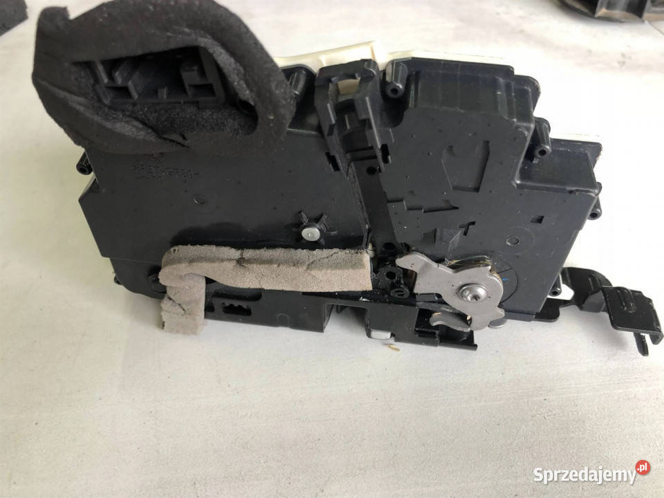 AUDI A6 C7 ZAMEK DRZWI LEWY PRZÓD 4K1837015L Murzynowo - Sprzedajemy.pl