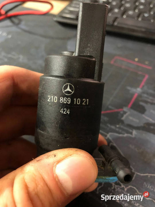 Mercedes E W210 Pompki spryskiwaczy 2108691021 Murzynowo - Sprzedajemy.pl