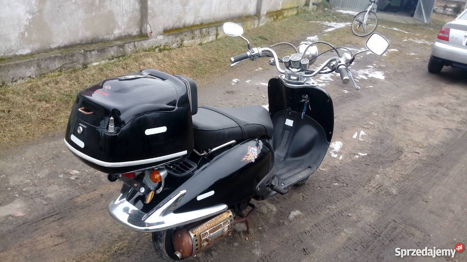 Skuter RETRO 50ccm , przebieg 4600 ,sprowadzony Brodnica - Sprzedajemy.pl