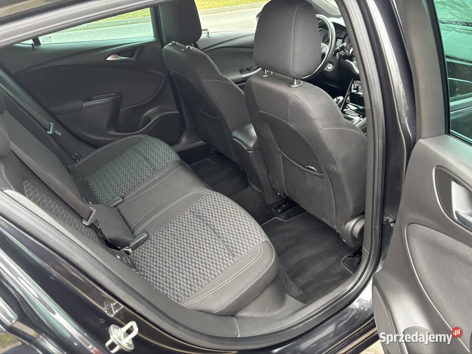 Opel Astra K HB 1.4T Okuniew - Sprzedajemy.pl