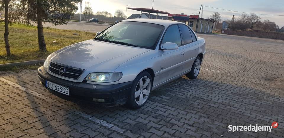 Kultowe auto Omega 2.2 Lpg czarna skóra Świdnik - Sprzedajemy.pl