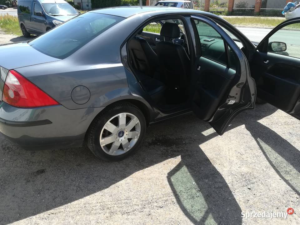 FORD MONDEO 2,5Ii 2004r AUTOMAT GHIA 197Tkm ZADBANY BEZWYPADKOWY Bydgoszcz - Sprzedajemy.pl