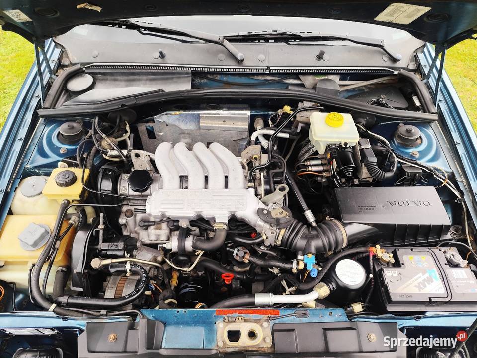 Volvo GL460 1993 – Kultowy klasyk, full opcja, 1.7/102 KM, gotowy do ...