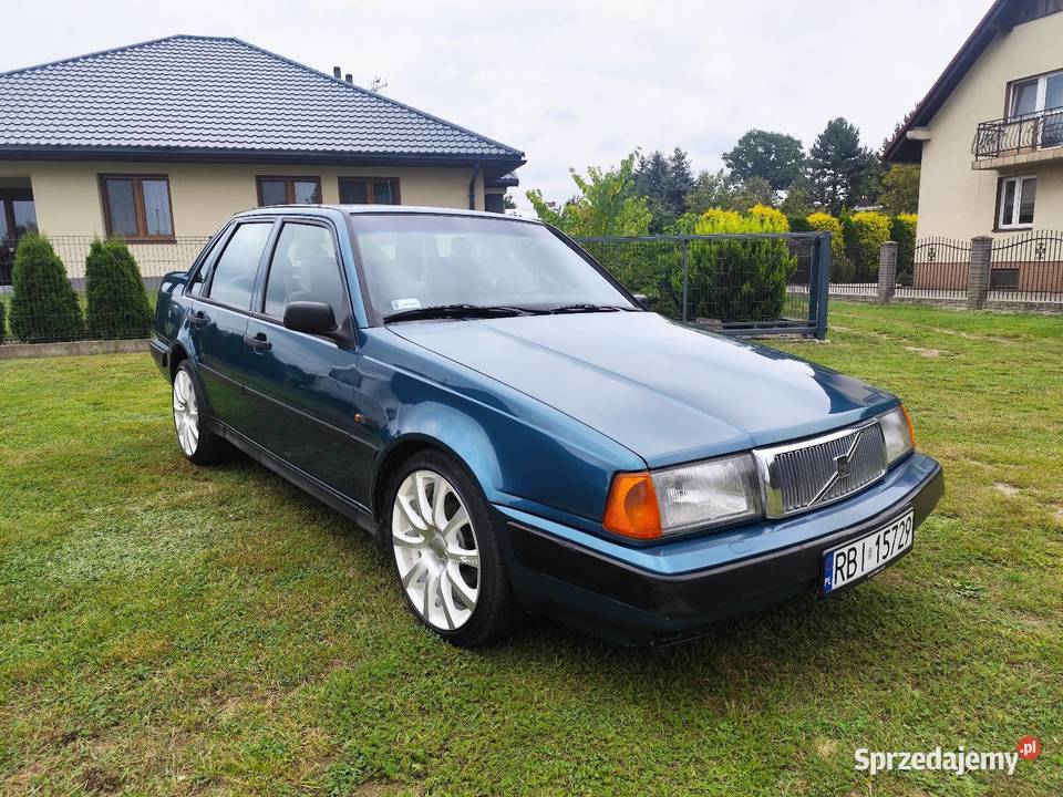 Volvo GL460 1993 – Kultowy klasyk, full opcja, 1.7/102 KM, gotowy do ...