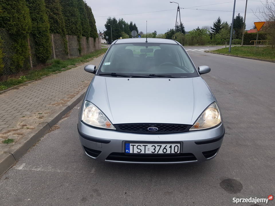 FORD FOCUS LIFT 1.6B KLIMA ELEKTRYKA ZAREJESTROWANYSTAN BDB Końskie ...