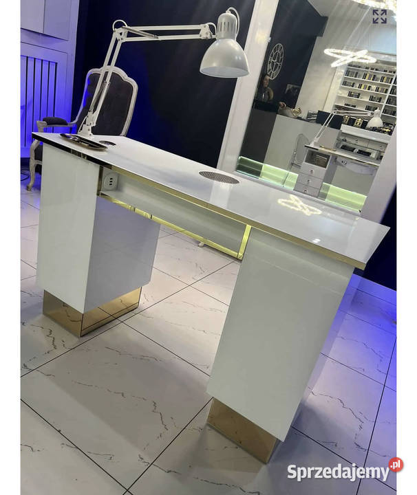 Recepcja kosmetyczna lada recepcyjna sklepowa do butiku glam Warszawa ...