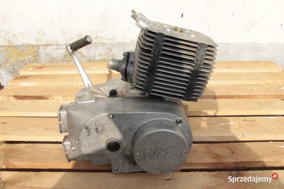 MZ ETZ 150 fabrycznie nowy silnik oryginalny DDR Bieżuń - Sprzedajemy.pl