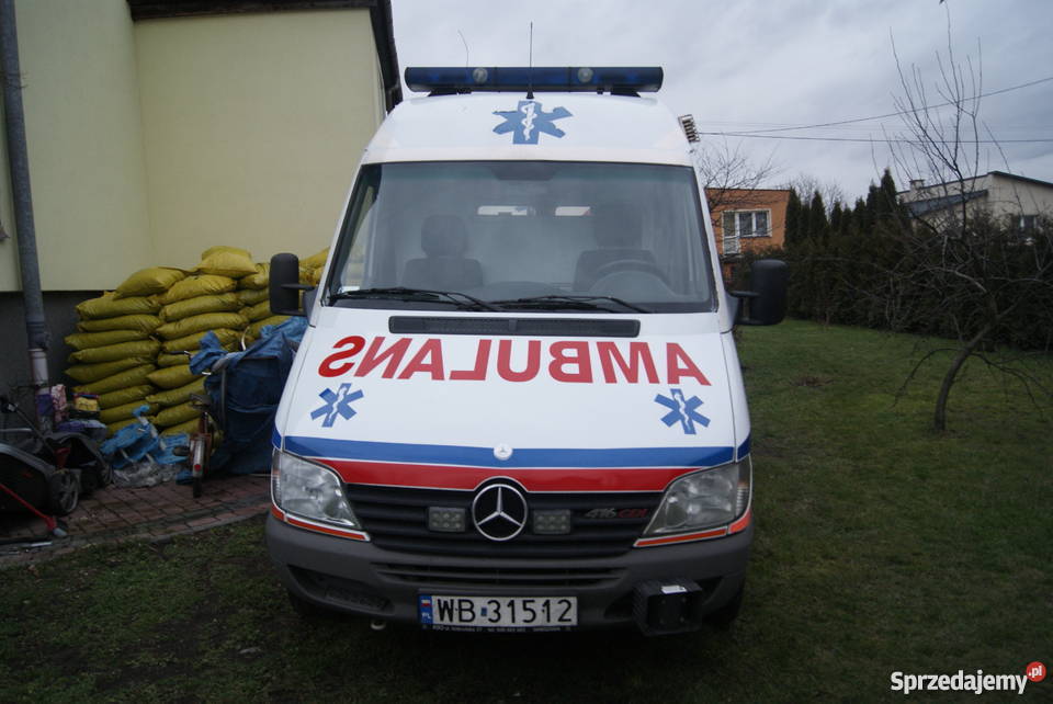 Ambulans karetka merceds sprinter 313 cdi 2002r nosze klima Biskupiec ...