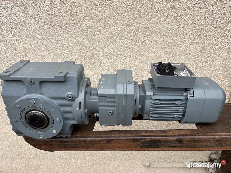 SEW SA67 R37 DRS71S4BE1/MI/ISU/TH Servomotor Warszawa - Sprzedajemy.pl