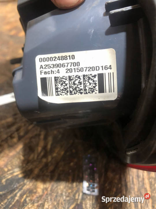 LAMPA LEWA TYŁ MERCEDES 2539067700 ZOBACZ FOTO 2 Murzynowo - Sprzedajemy.pl