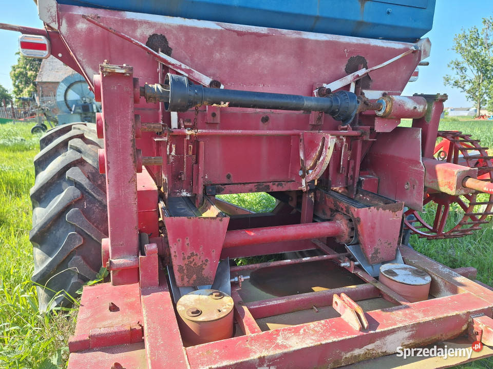 Rozsiewacz Do Wapna I Nawozu Bredal B4 4 Tony Pleszew Sprzedajemy Pl