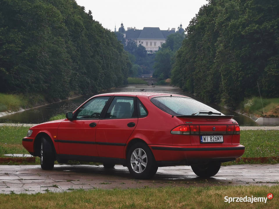 Saab 900 hatchback czerwony 1998 199'940km Warszawa - Sprzedajemy.pl