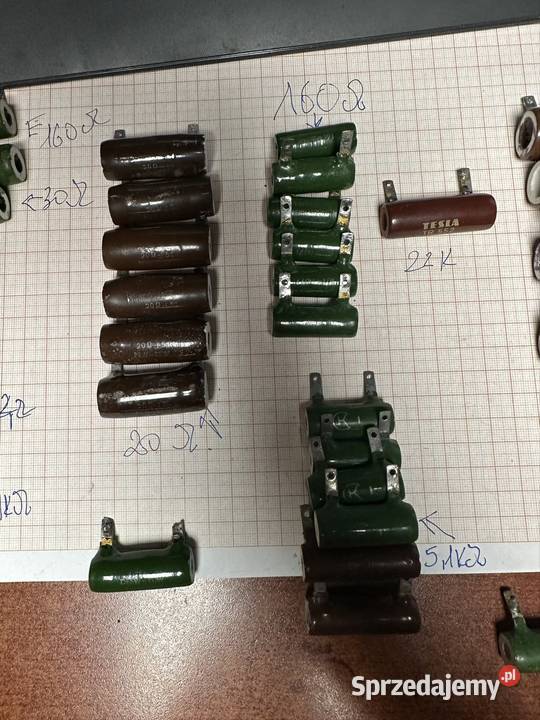 Sprzedam REZYSTORY Wartości wg zgjęć - Cena za całość - (Z349 ...