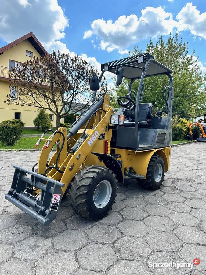 Nowa mini ładowarka NEX Manitech Everun - silnik Yanmar Halinów ...